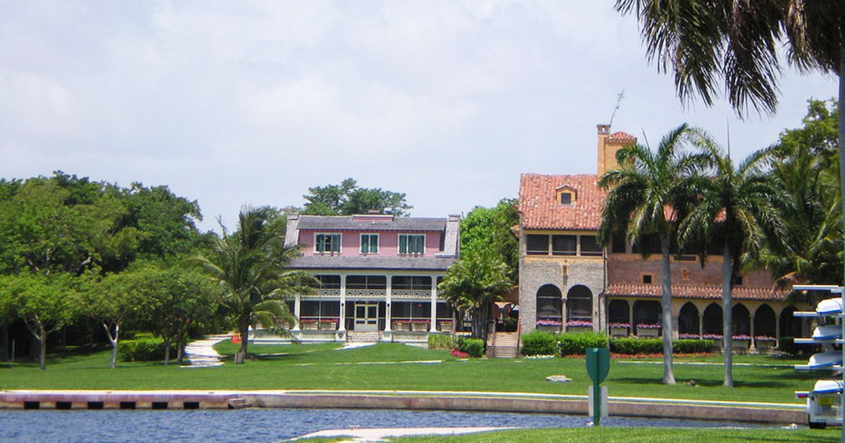 Audio guide DEERING ESTATE Tour Guide | MyWoWo